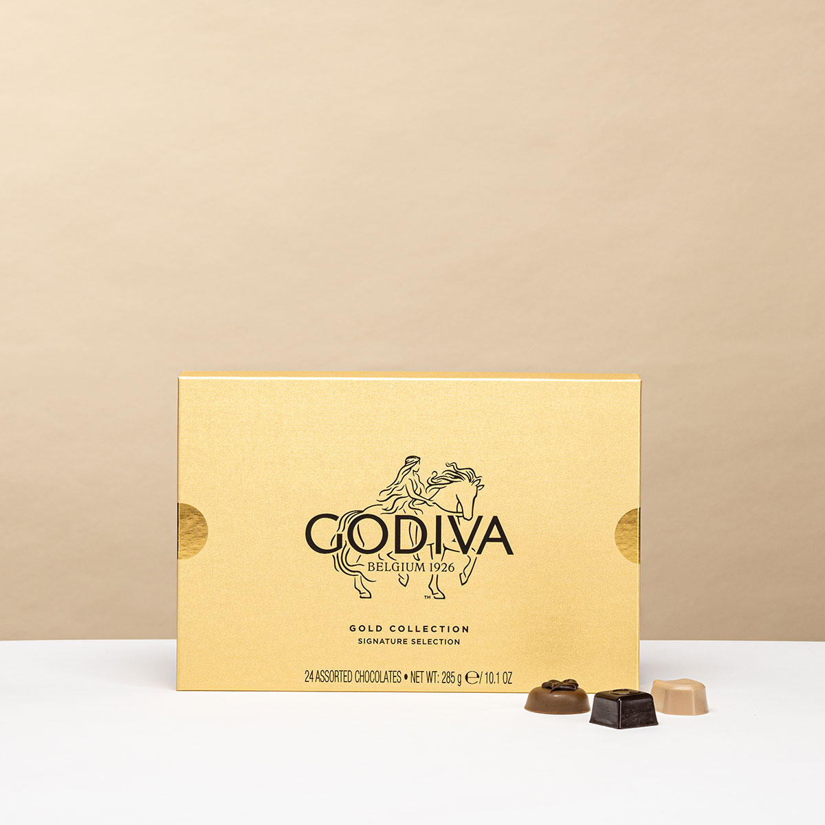 Godiva New Gold Collection: Gold Rigid Box, 25 pcs - CadoFrance
